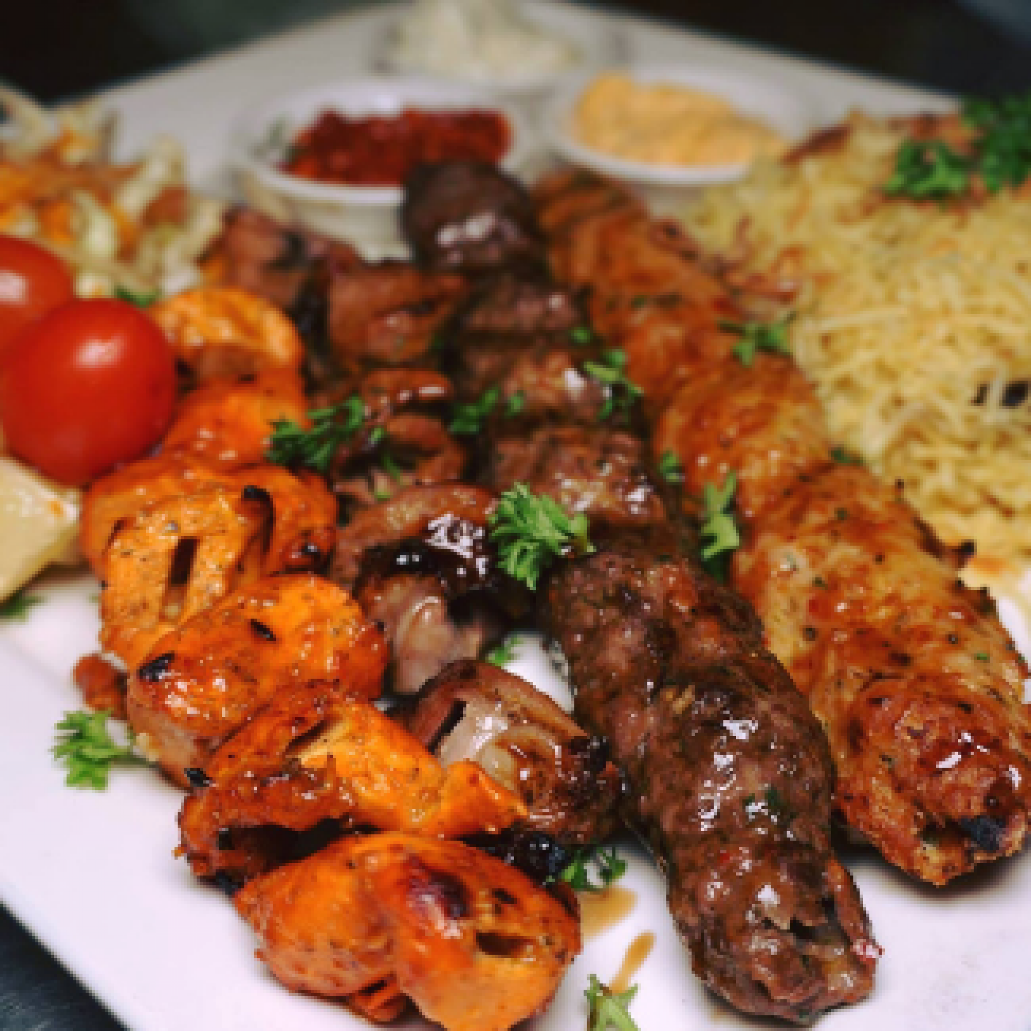 Home - Best Lebanese Restaurant at Bussorah Street